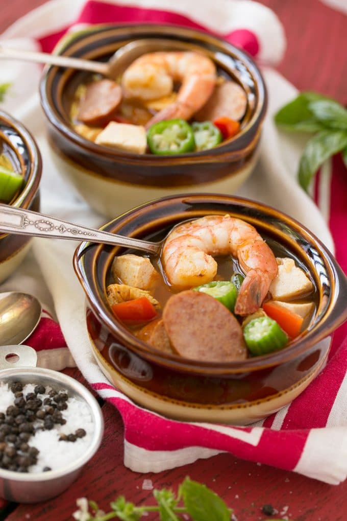 One Pot Chicken and Shrimp Gumbo - Dinner at the Zoo