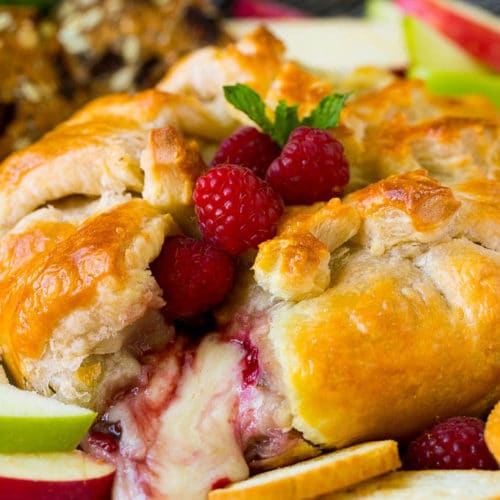 Baked Brie with Raspberries and Pecans - Dinner at the Zoo