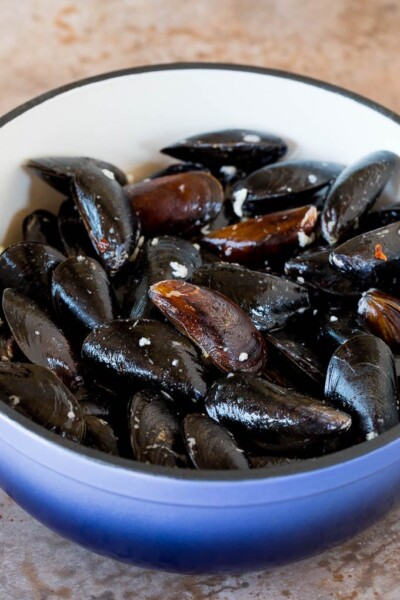 Steamed Mussels Recipe - Dinner at the Zoo