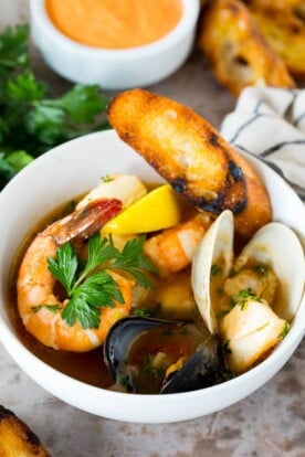 Bouillabaisse Recipe - Dinner at the Zoo
