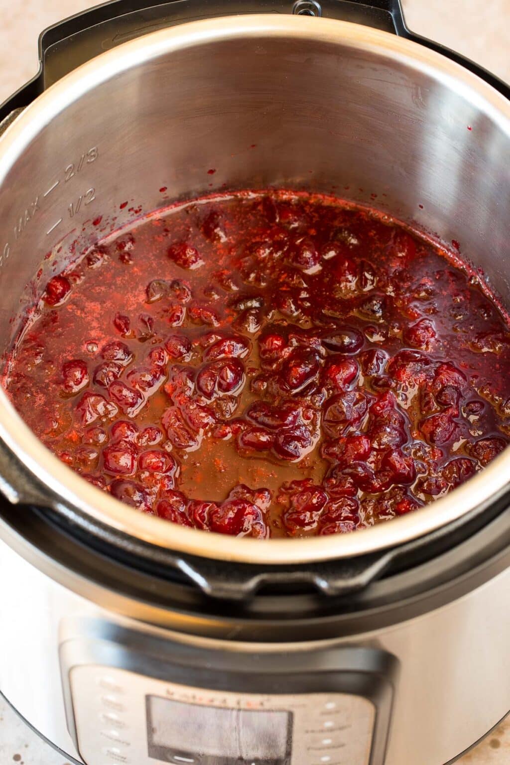 Instant Pot Cranberry Sauce - Dinner at the Zoo