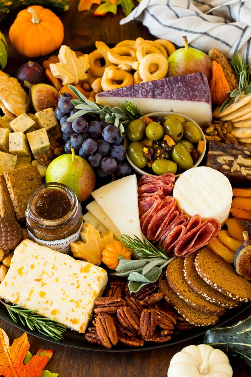 Thanksgiving Charcuterie Board - Dinner at the Zoo