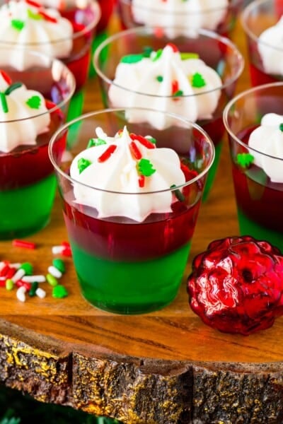 Christmas Jello Shots - Dinner at the Zoo